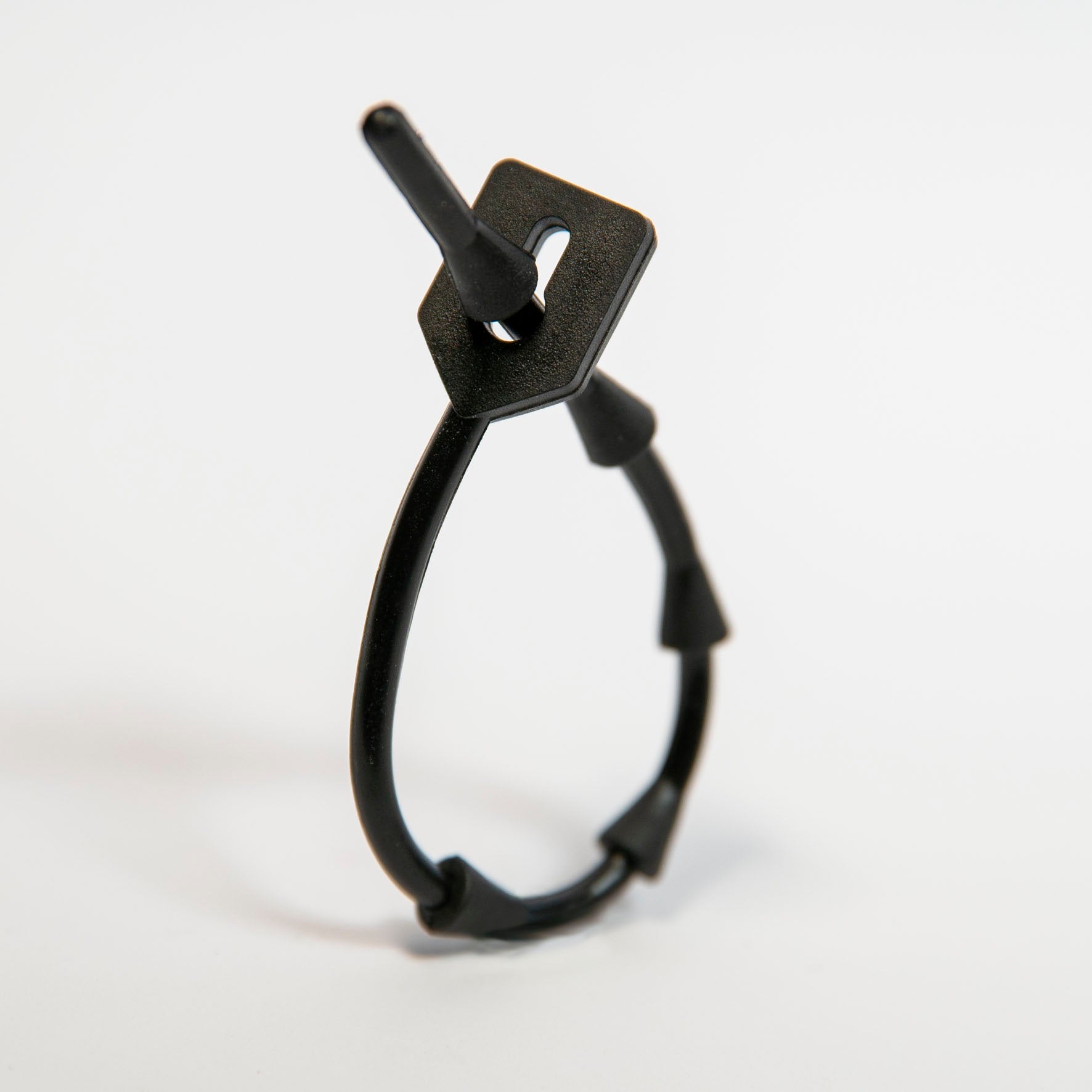 Rubber Plant Lock Ties Medium – Vasili's Garden