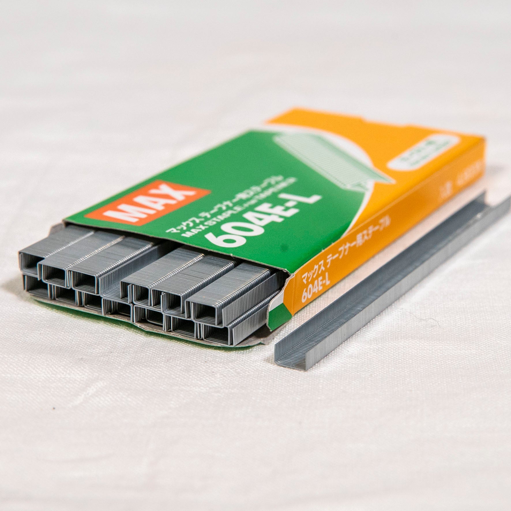 Staples Suit Max Tapener Tool – Vasili's Garden